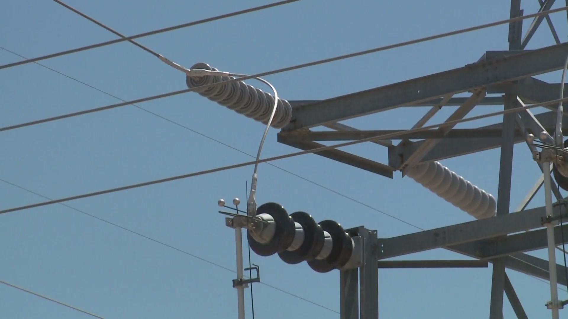 PNM launches audit to inspect power poles across service area – KRQE ...
