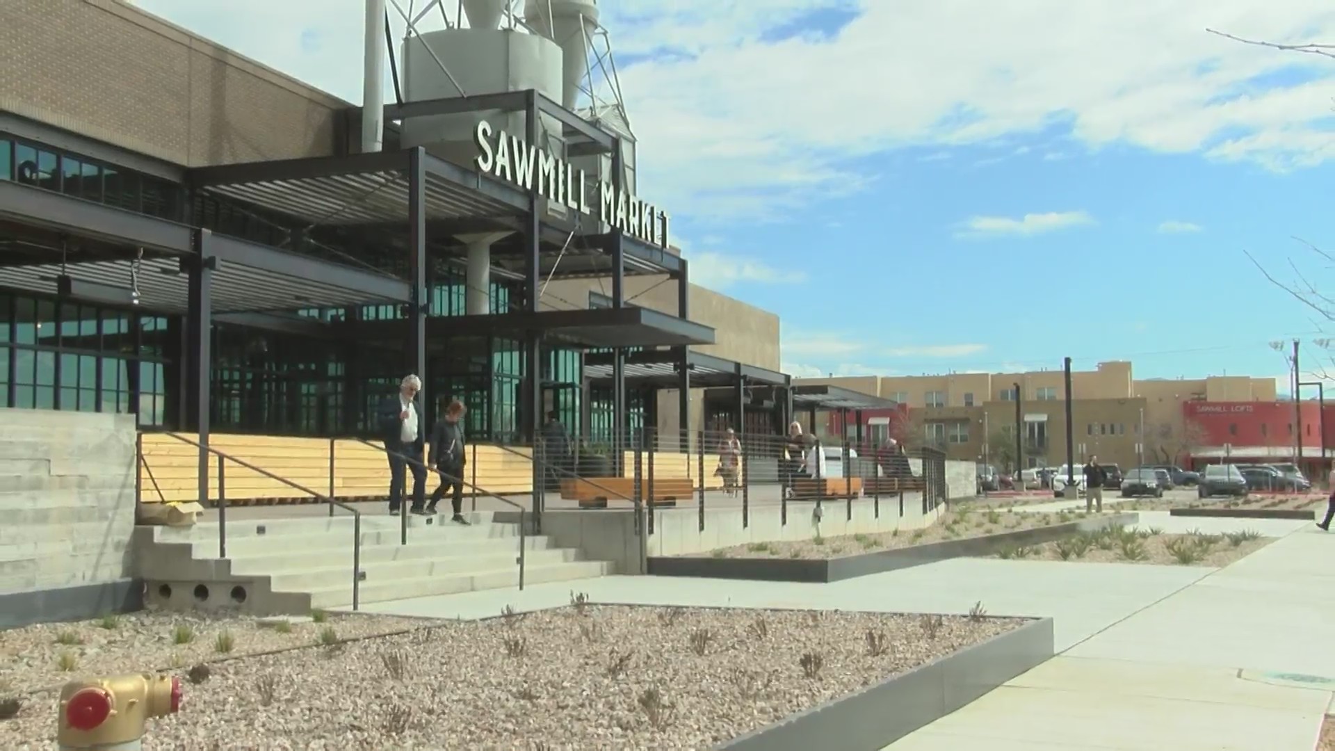Sawmill Market opens it’s doors – KRQE NEWS 13 – Breaking News ...