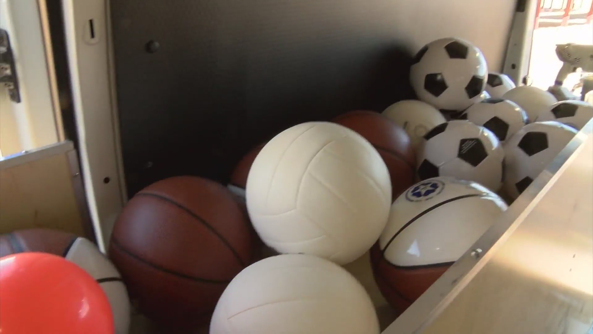 Santa Fe’s new mobile recreation program aims to help kids stay active ...