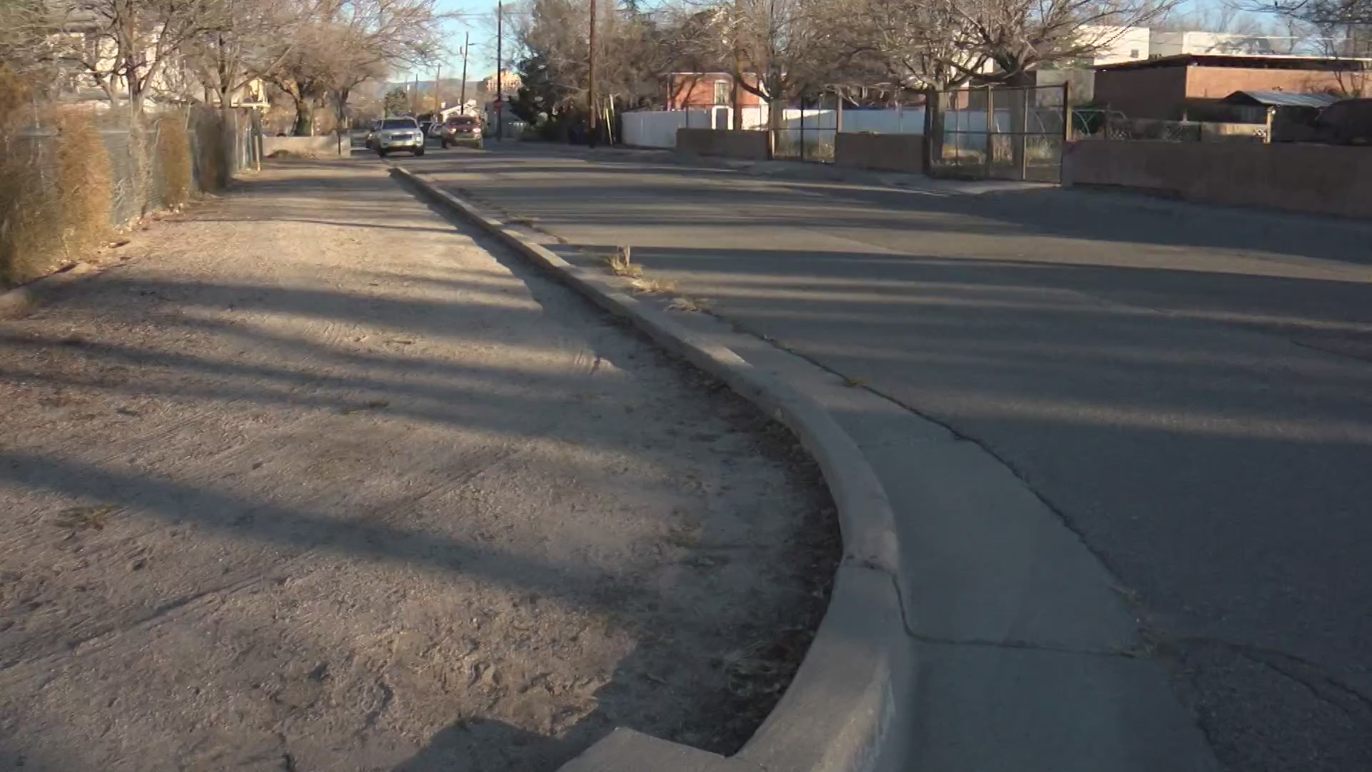 Albuquerque homeowner fights city over sidewalk requirements – KRQE ...
